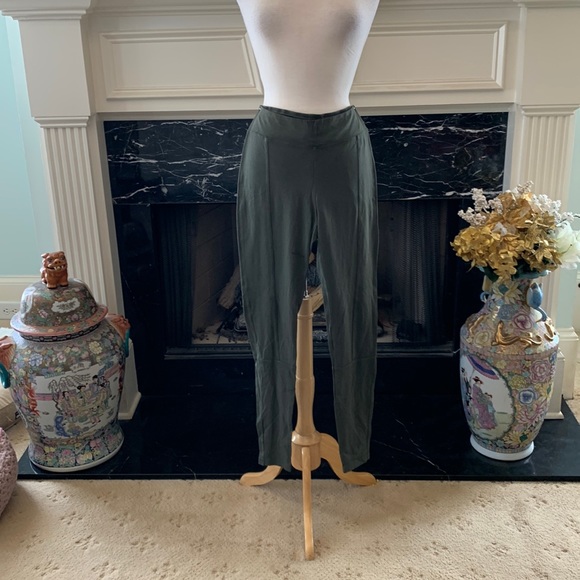 Abound | Pants & Jumpsuits | Nwot Abound Olive Drab Leggings | Poshmark